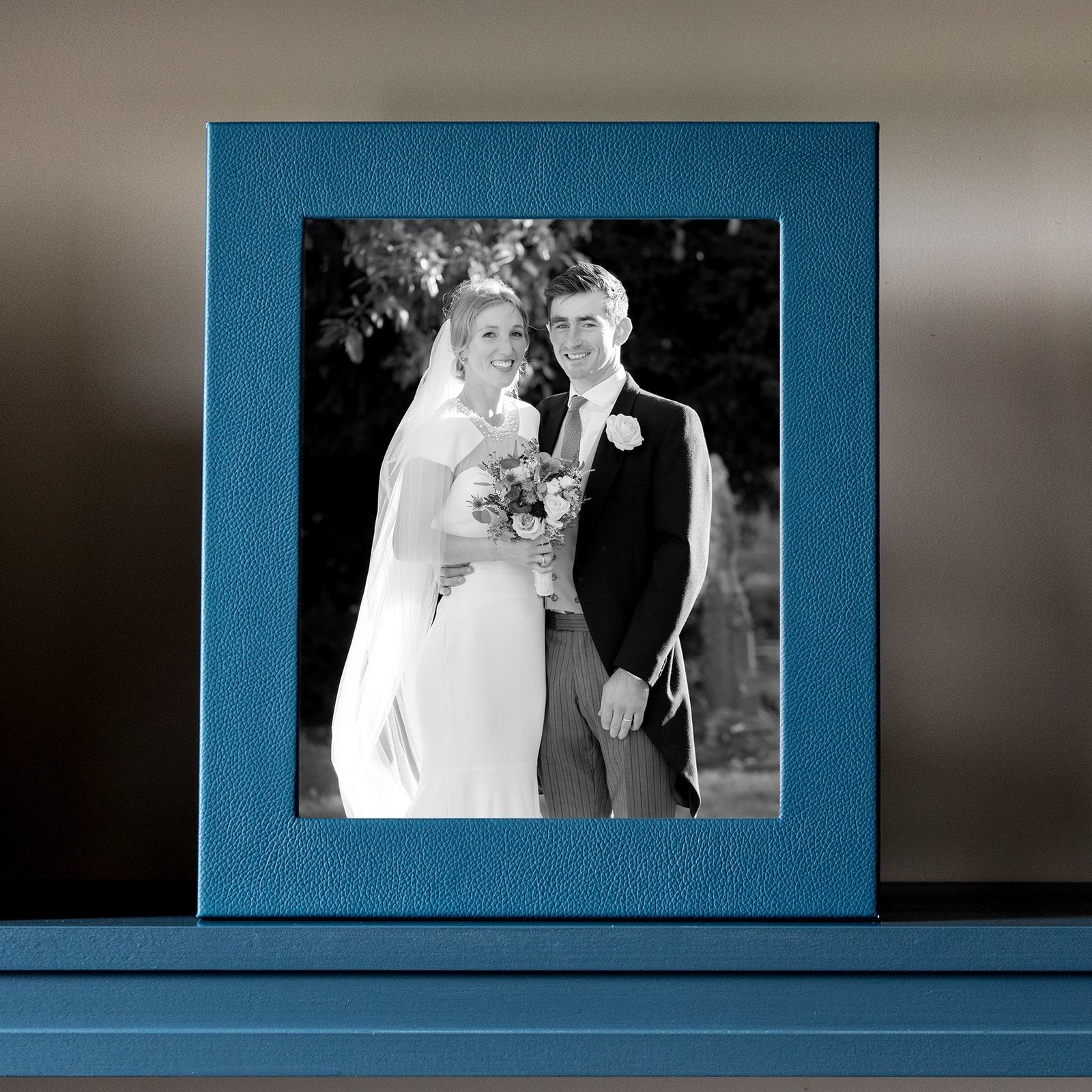 Luxury Leather Photo frame – Locketts